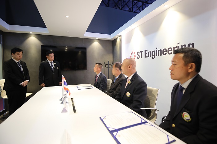 สทป. ร่วมกับ ST Engineering Land Systems Ltd. ลงนามบันทึกเพิ่มเติมแนบ ...