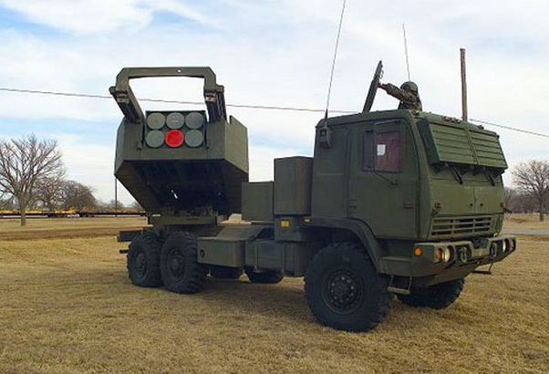 จรวดหลายลำกล้อง HIMARS