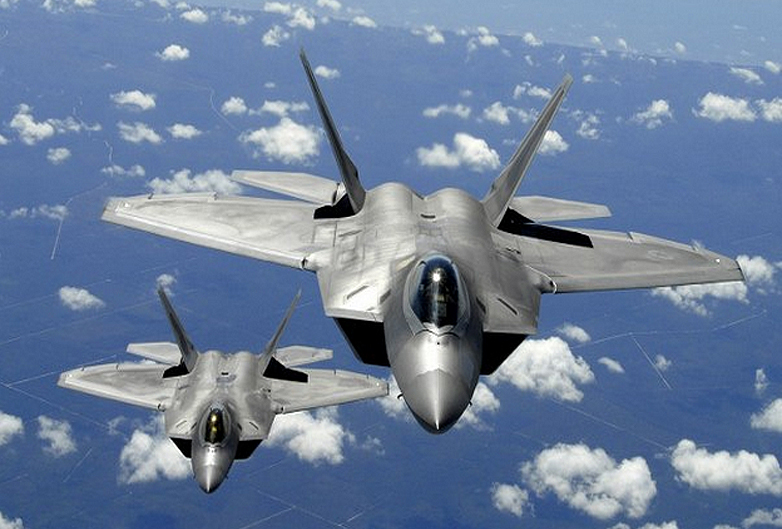 เครื่องบินขับไล่ F-22 Raptor