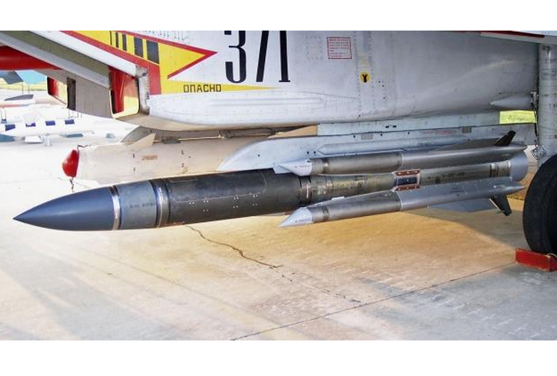 จรวดนำวิถีจากอากาศสู่พื้น Kh-31 (AS-17 Krypton)